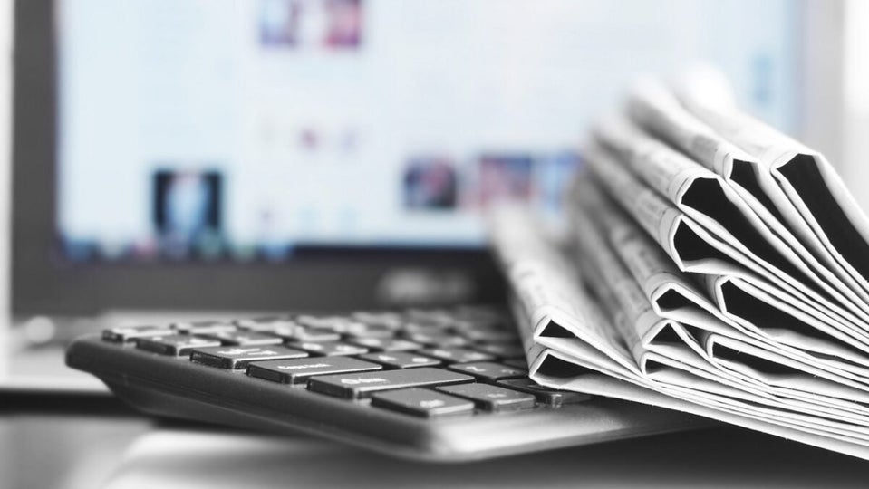 Generative artificial intelligence, the great enemy of journalism and information - Softonic