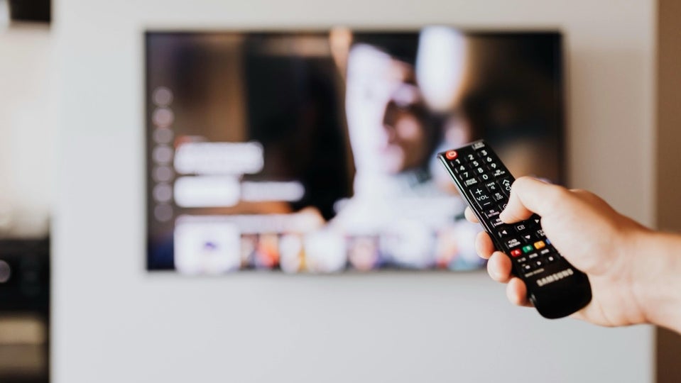 How to activate Bluetooth on your Smart TV and know if it’s compatible ...