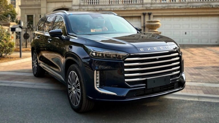 Chery Unveils Exeed VX C-DM: A 610 HP Luxury Electric SUV With 1,300 Km Range - Softonic