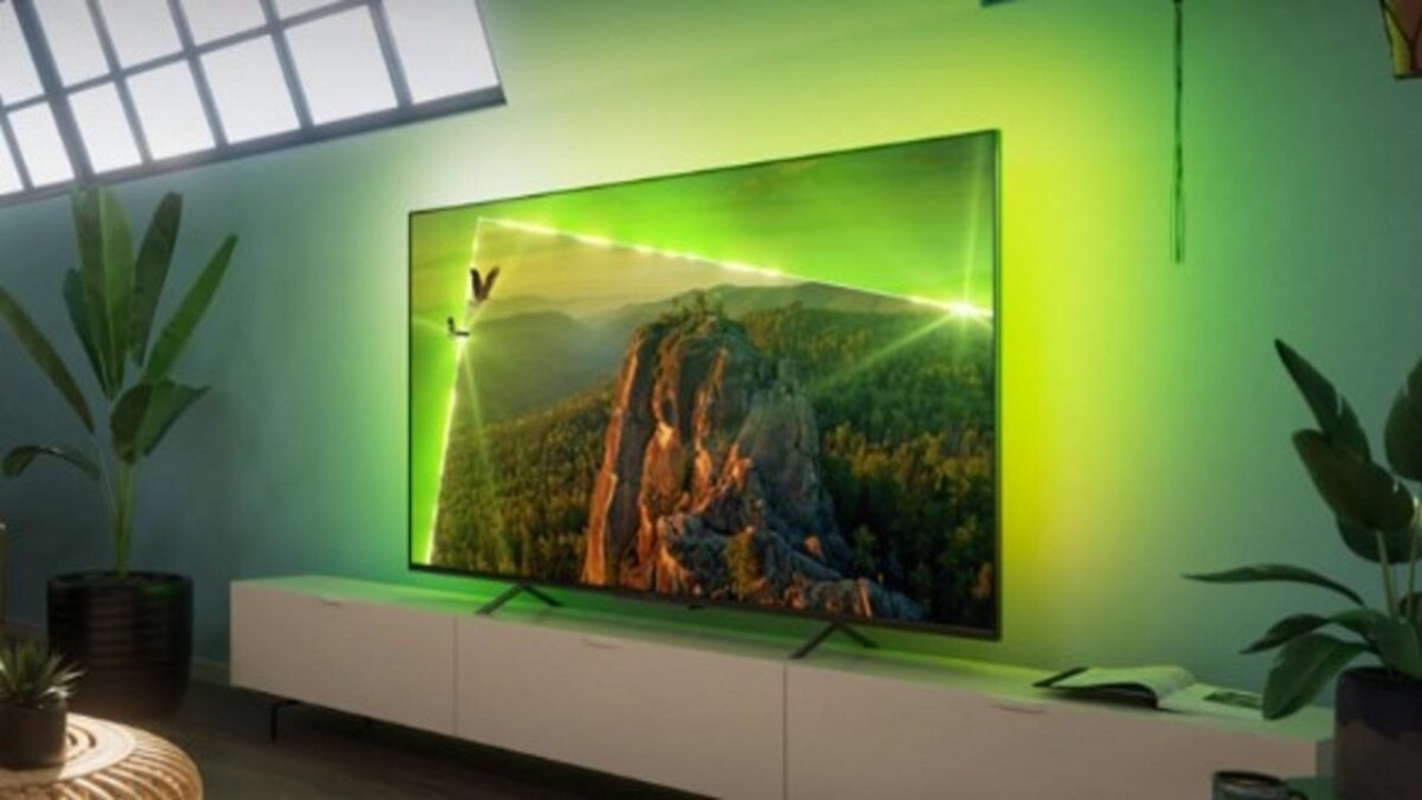 65 pulgadas y tecnología Ambilight a precio de derribo. Esta tele ...