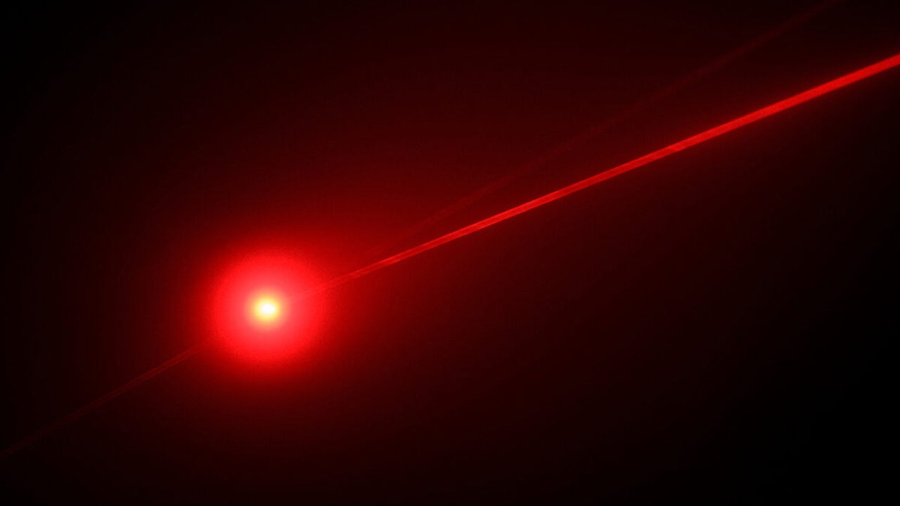 La DARPA está detrás del desarrollo de un “láser cuántico” - Softonic