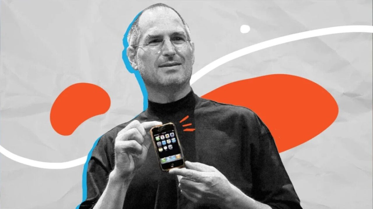 What did Steve Jobs do to demonstrate the first iPhone call in public ...