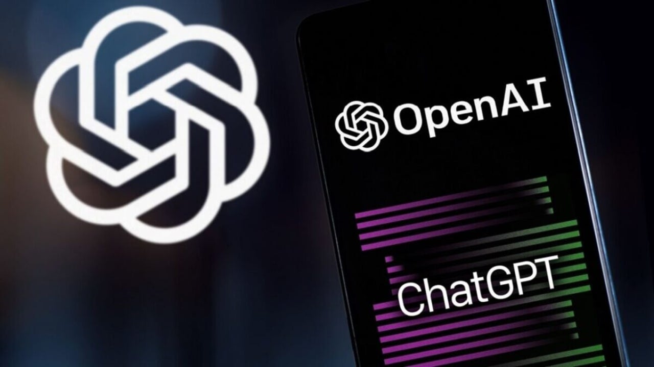 The Changing Landscape of ChatGPT: Users Claim a Drop in IQ - Softonic