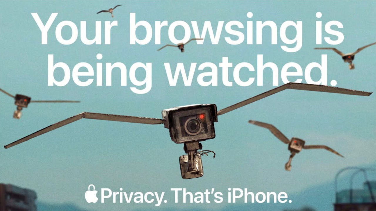 Safari highlights its strongest point in this ad: a creepy touch in ...