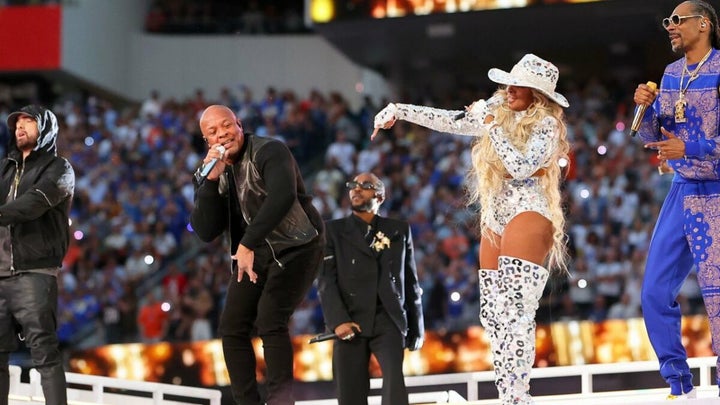 Llega la Super Bowl: conoce los 10 mejores shows de medio tiempo en su historia - Softonic