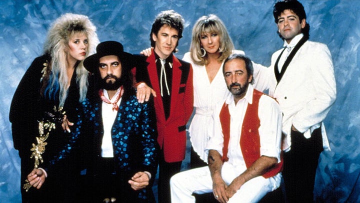 The Unbreakable Spirit of Fleetwood Mac: Surviving the Storms of ...