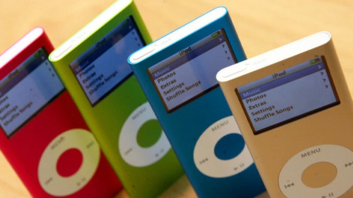 Why do iPhones have a mute or "switch" button? - Softonic